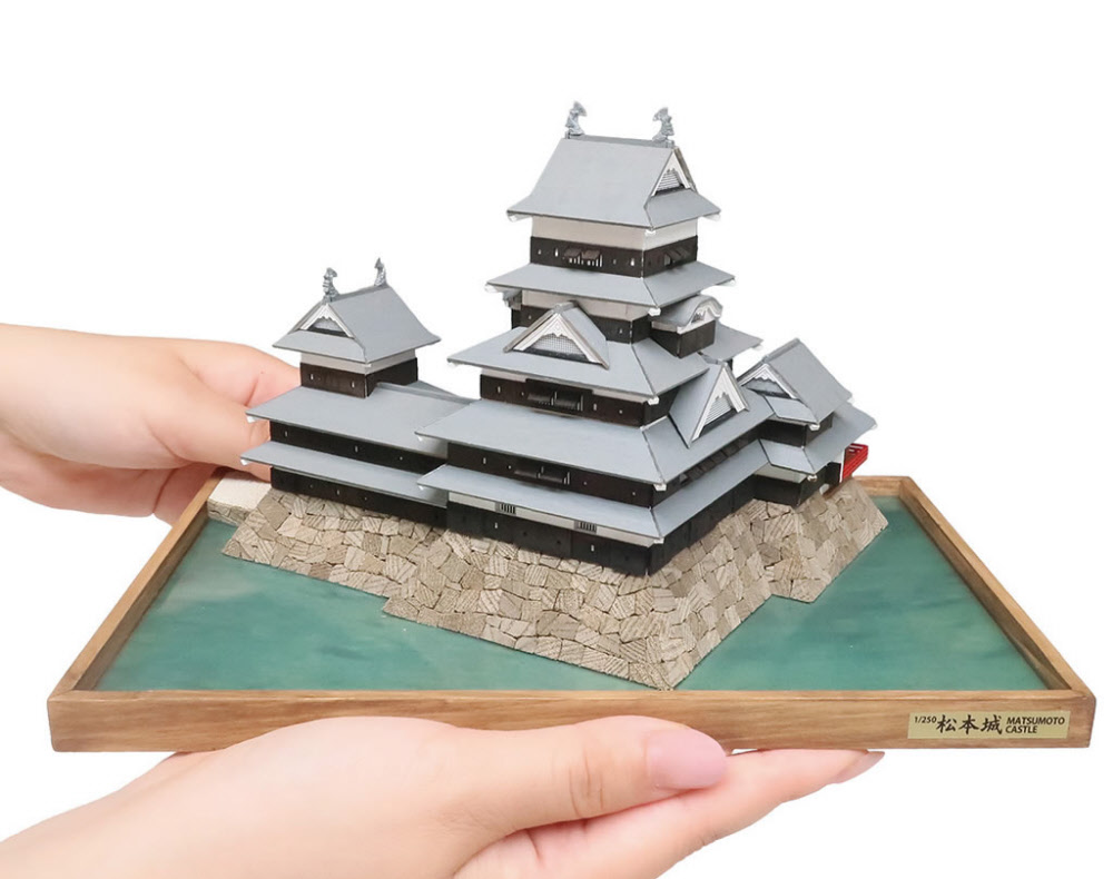 Mini Castle Tower Series "MATSUMOT CASTLE" Japanese Castle Model
