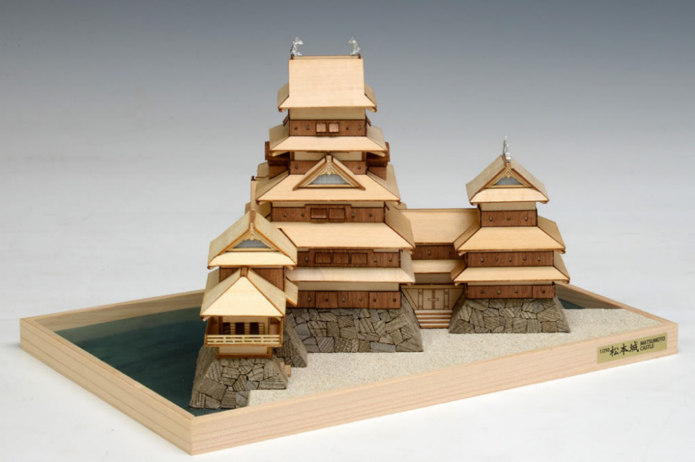 Direct from Japan. Japanese Castle Model Kits, by Woody JOE