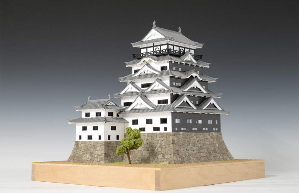 FUKUYAMA CASTLE, Japanese Castle Model Kits, by Woody JOE