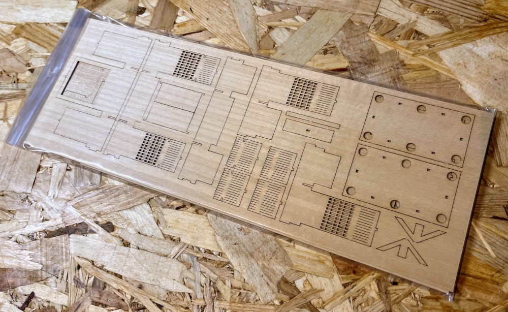 Kunozan Toshogu ROUMON with Stone stairs and Bamboo lighting / Wooden ...